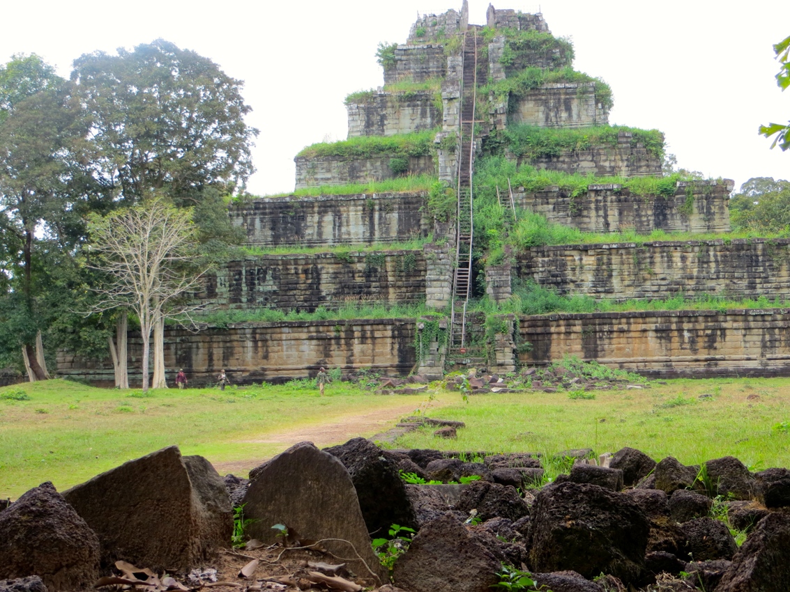 Preah Vihear Introduction | Passion Indochina Travel